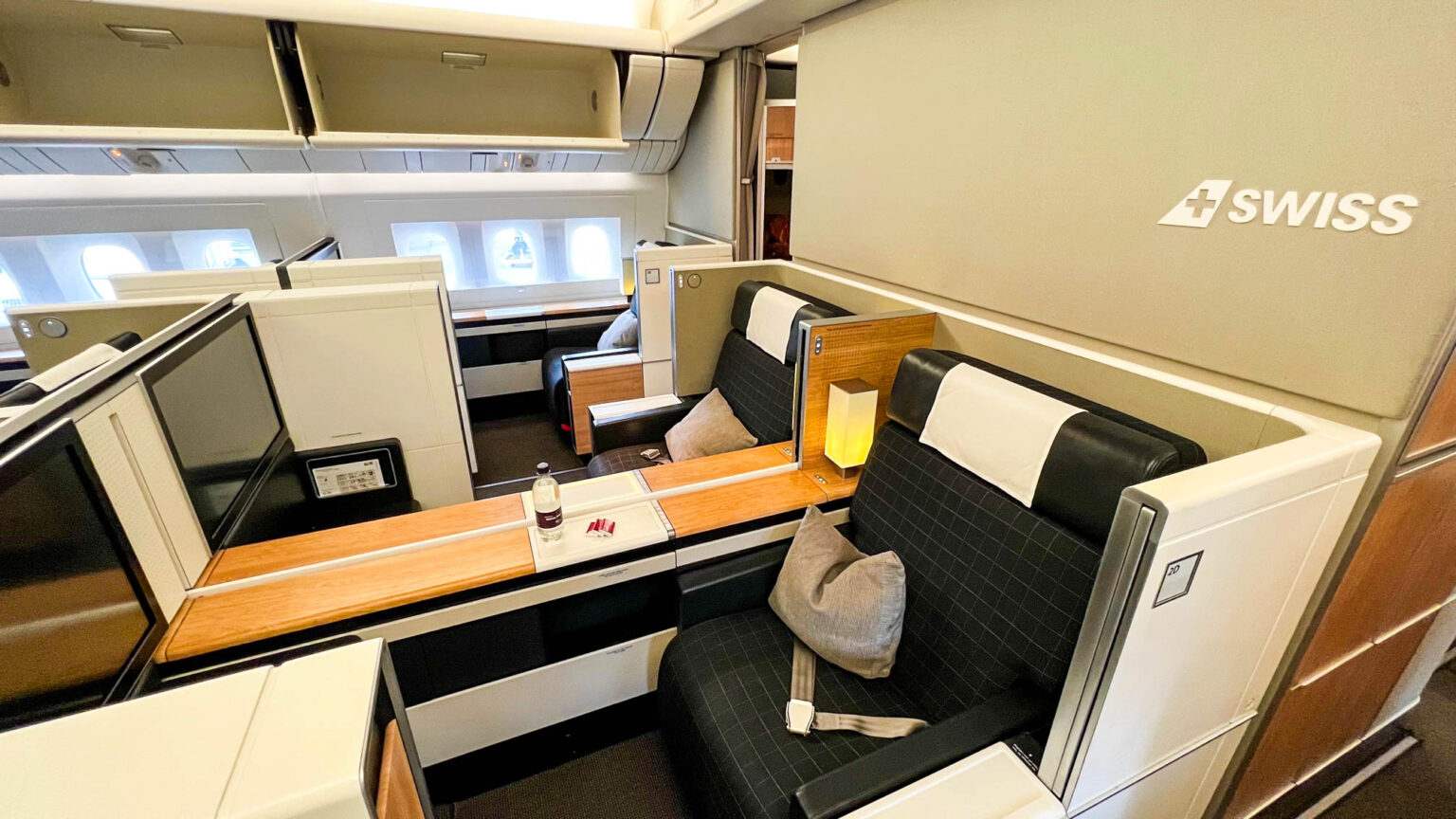 Boeing 777-300ER da SWISS | Cartões, Milhas e Viagens
