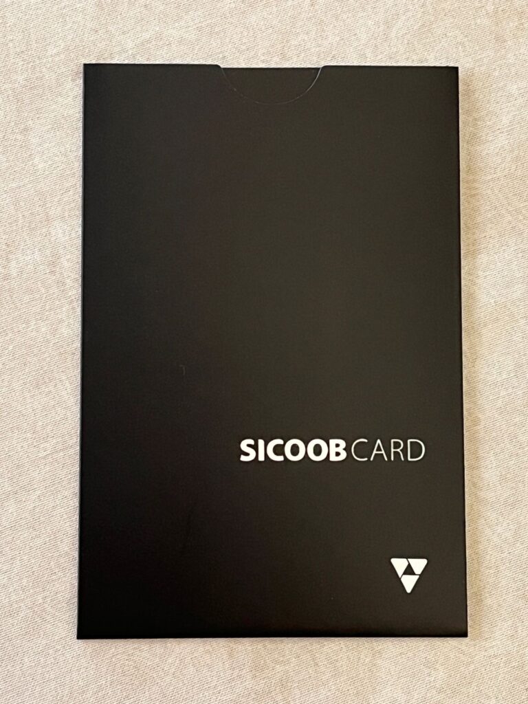 Cartão de crédito Sicoobcard Mastercard Platinum | Cartões, Milhas e ...