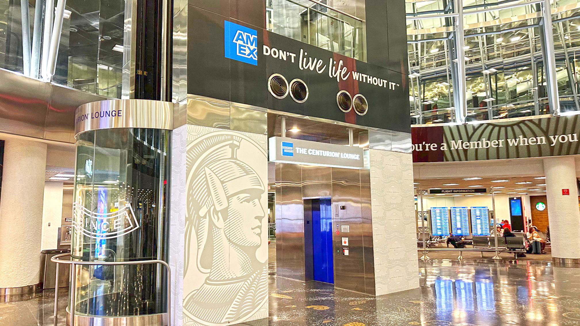 American Express The Centurion Lounge no Aeroporto de Miami | Cartões ...