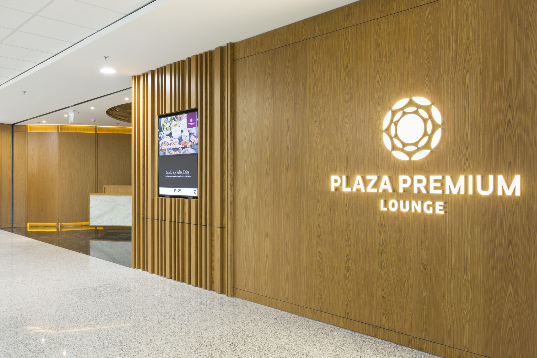 Plaza Premium Lounge do Galeão vai aceitar PP e LK | Cartões, Milhas e ...